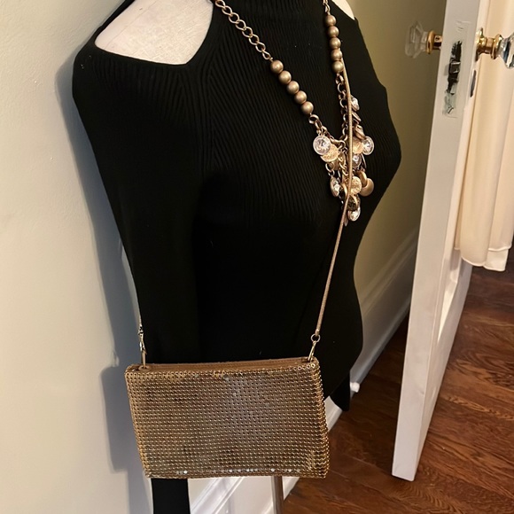Lyrella | Bags | Vintage Metallic Gold Beaded Mesh Evening Handbag ...